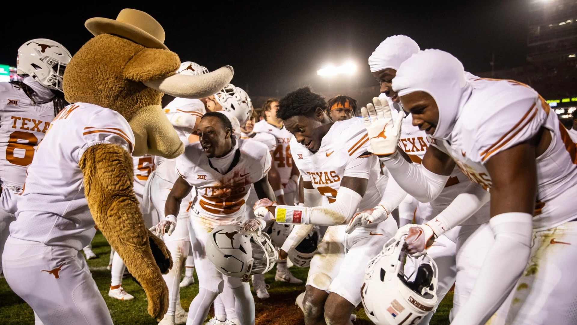 How Texas Can Beat Texas Tech: 5 Keys to Victory