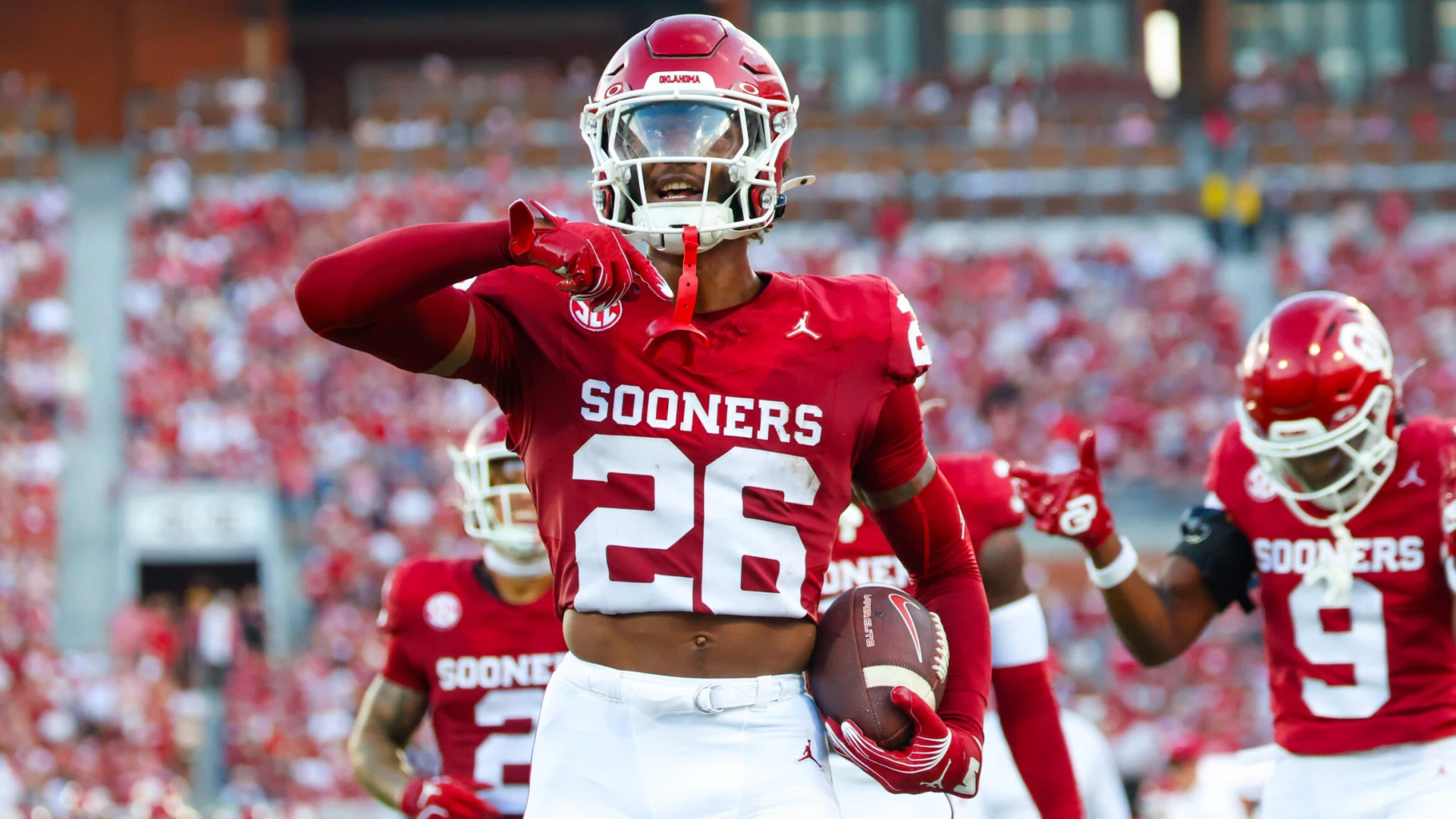 Ranking the Top 90 College Football Cornerbacks for 2025
