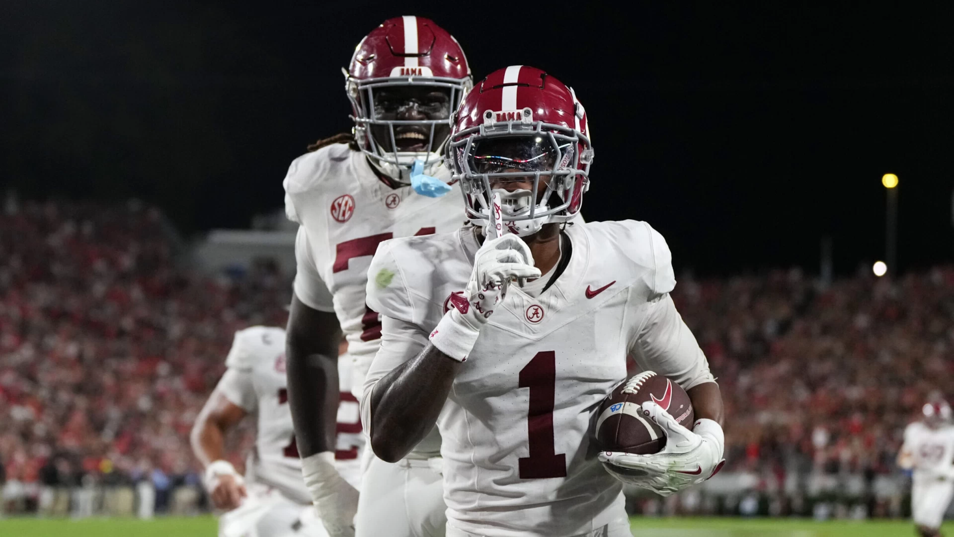 15 Teams Climb Coaches Poll Week 6: Alabama and Ole Miss Surge