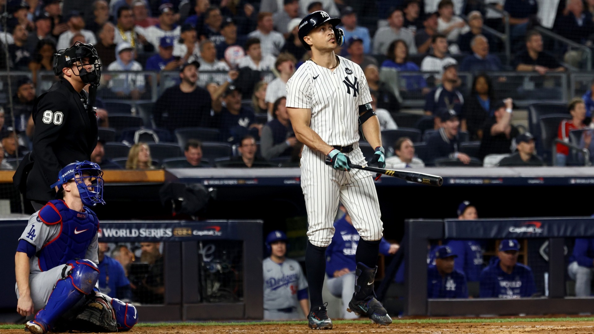 Giancarlo Stanton Returns to Yankees; Harper on Outfield Move